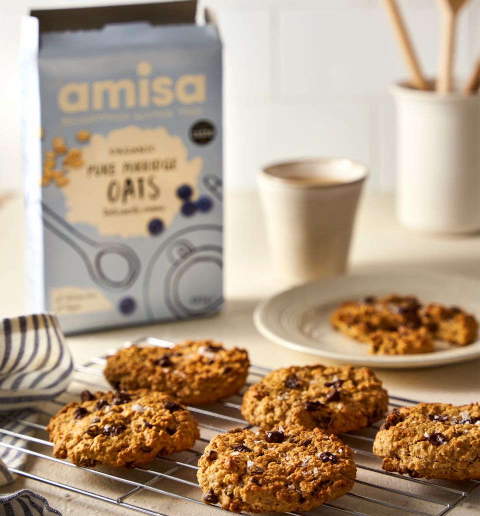 Gooey Gluten Free Chocolate Chip Cookies | Amisa